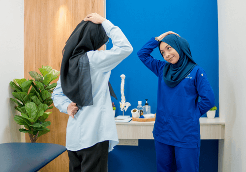 Klinik Fisioterapi: Bantu Sakit Kronik untuk Jangka Panjang